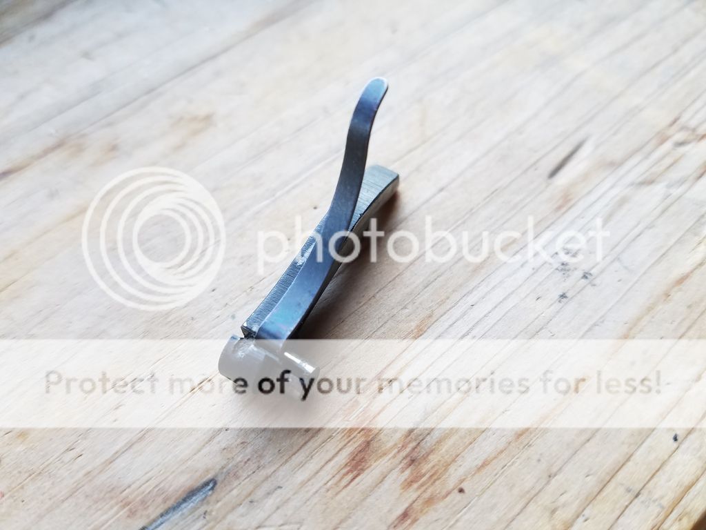 SAA hand spring installation...which side? | Colt Forum